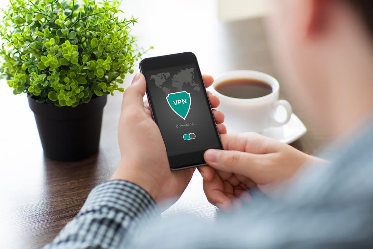 How to Stop Your Phone from Being Tracked
